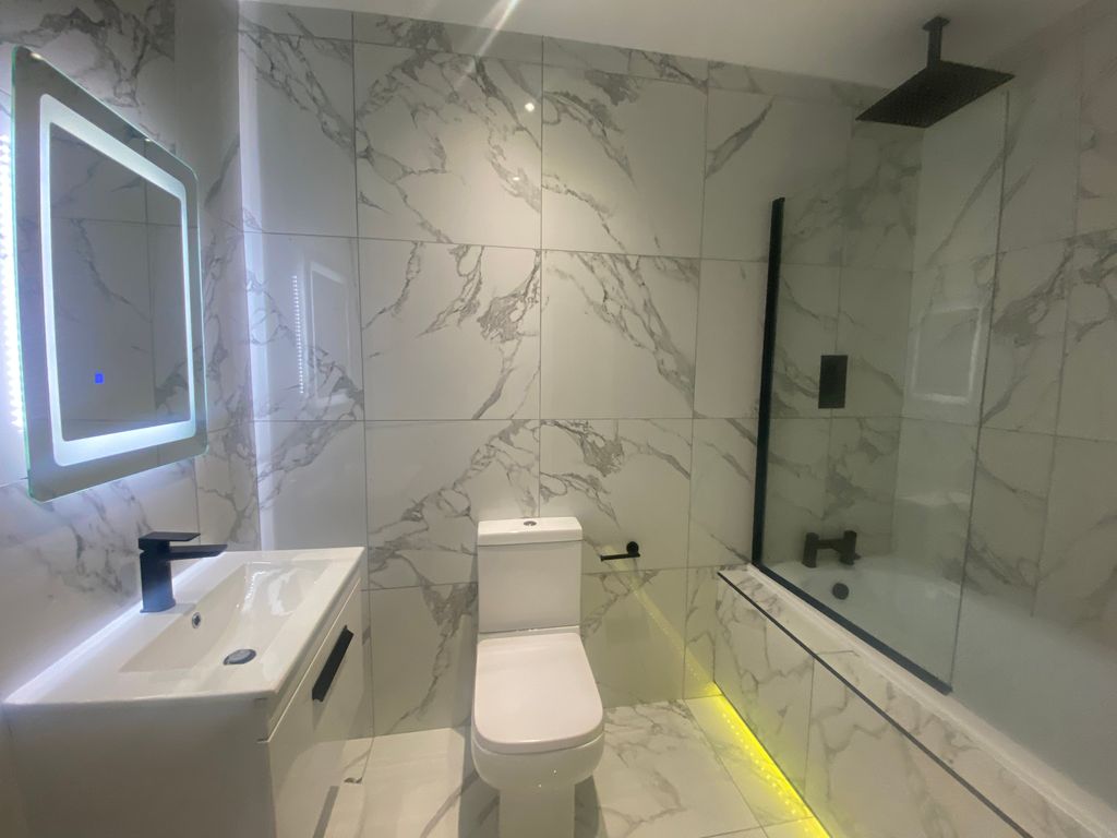 Chalon Way West, St Helens WA10, 1 bed flat to rent, £3,445 pcm ...