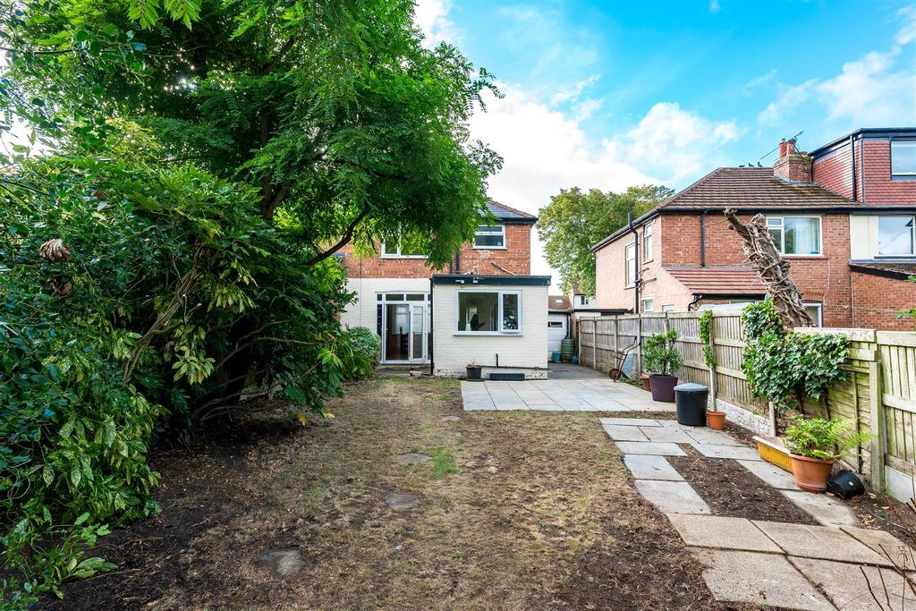 Graburn Road, Formby, Liverpool L37, 3 bed semi-detached house for sale ...