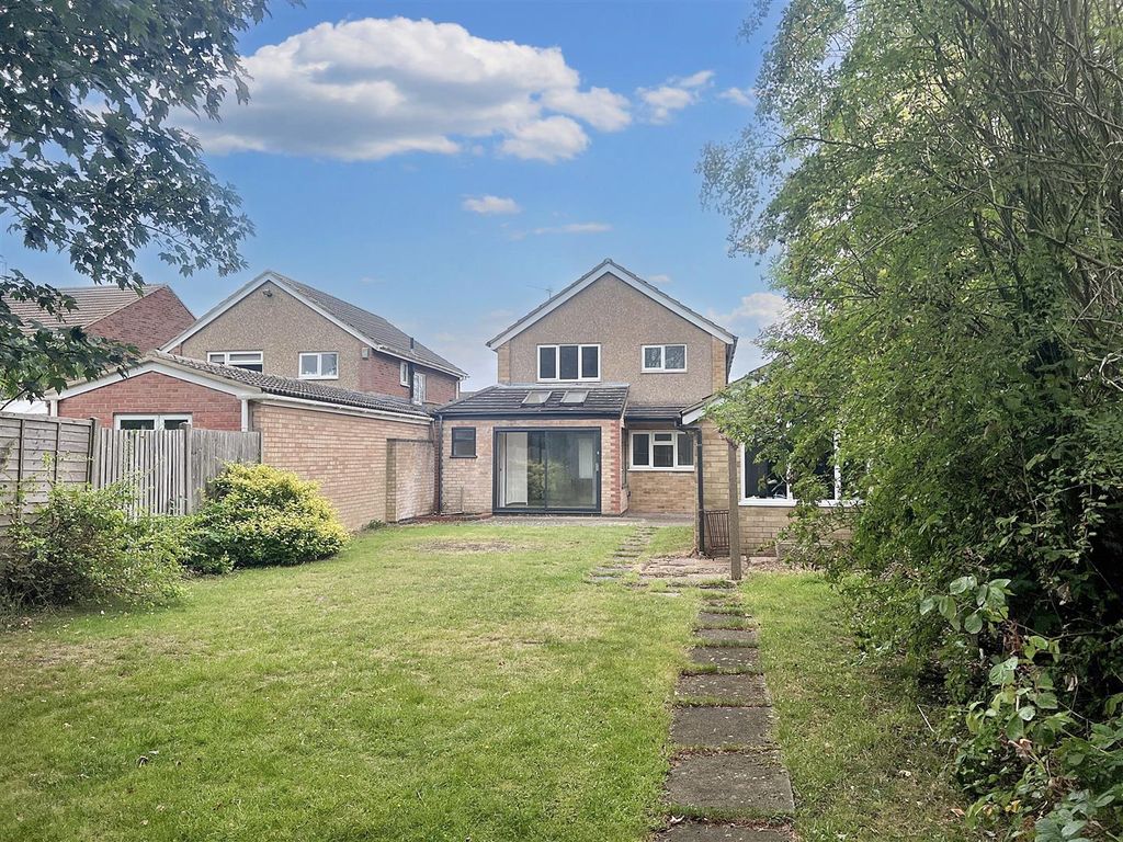 Rickley Lane, Bletchley, Milton Keynes MK3, 3 bed detached house for ...