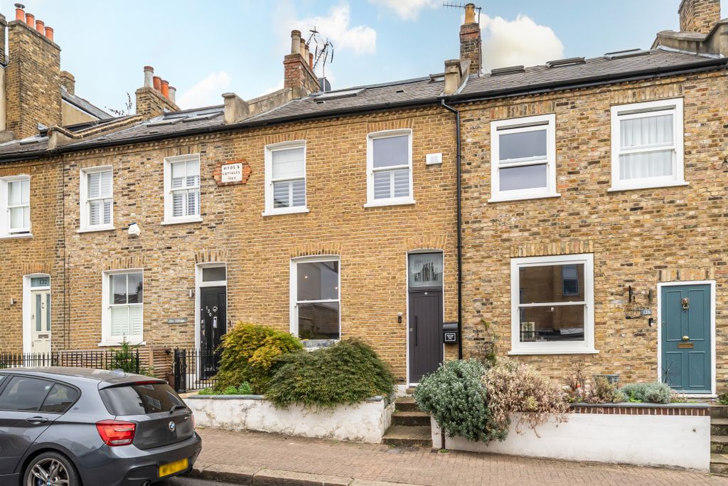 Chatham Road, London SW11, 3 bed terraced house for sale, £1,600,000 ...