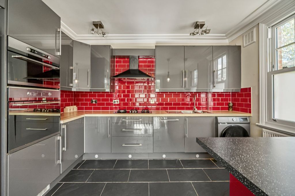 Thornbury Road, Brixton, London SW2, 2 bed flat for sale, £500,000 ...