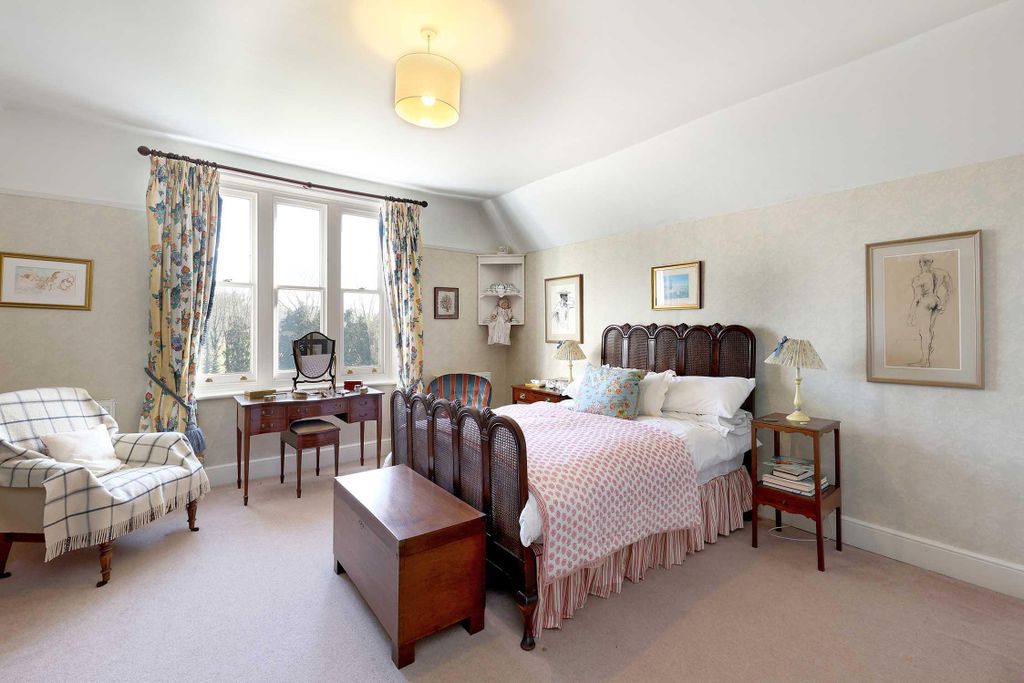 Manor Farm House, North Waltham, Basingstoke, Hampshire RG25, 6 bed ...