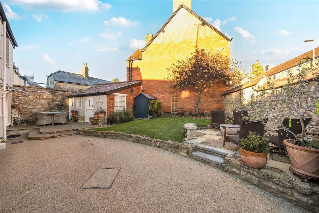 Newland, Sherborne, Dorset DT9, 4 bed property for sale, £850,000 ...