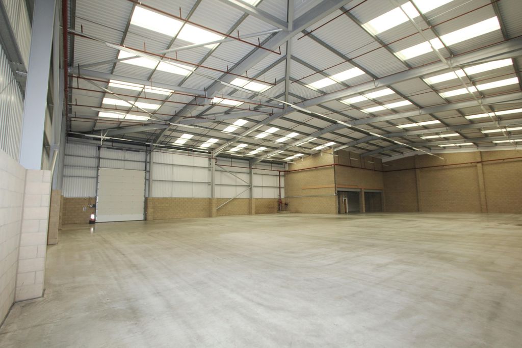 Unit 4 Matrix Park, Talbot Road, Segensworth, Fareham PO15, Industrial ...