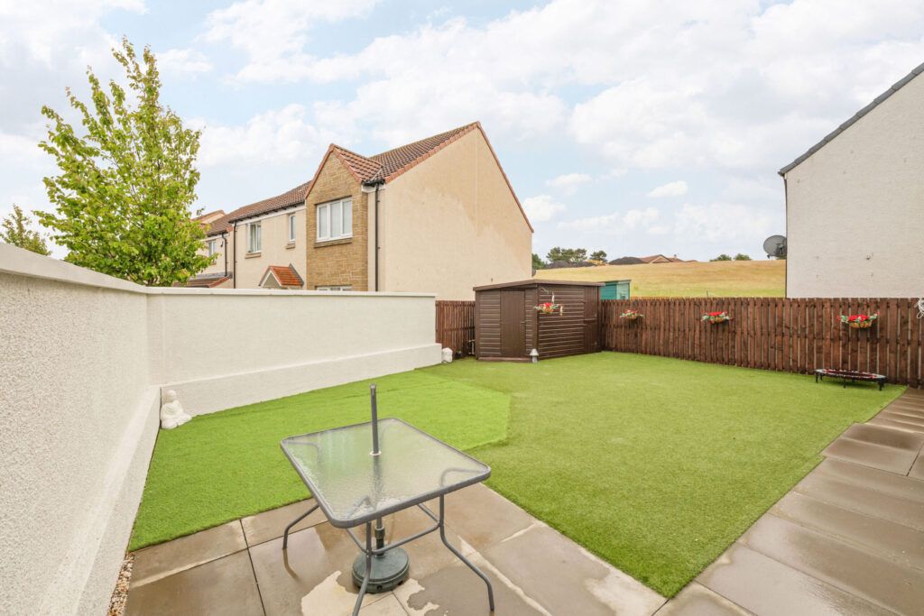 Franklin Avenue, New Carron, Falkirk FK2, 4 bed detached house for sale ...