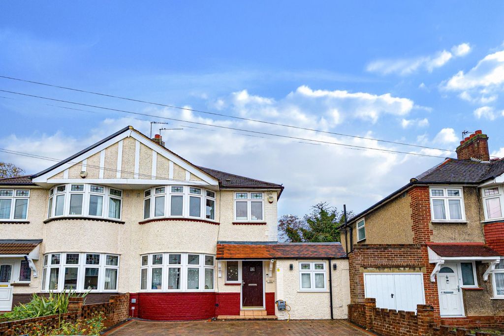 Mayday Gardens, Kidbrooke, Blackheath, London SE3, 4 bed semi-detached ...