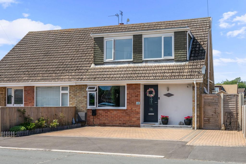 Seymour Road, Keyingham, Hull HU12, 4 bed semi-detached bungalow for ...