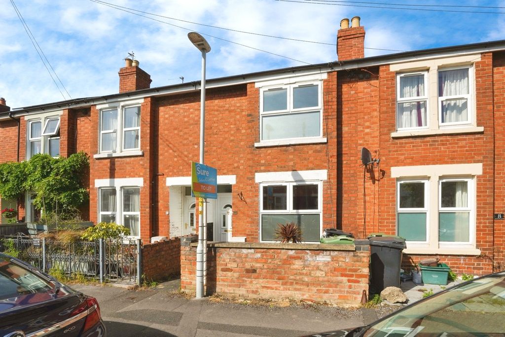 Hanman Road, Gloucester, Gloucestershire GL1, 3 bed terraced house for ...