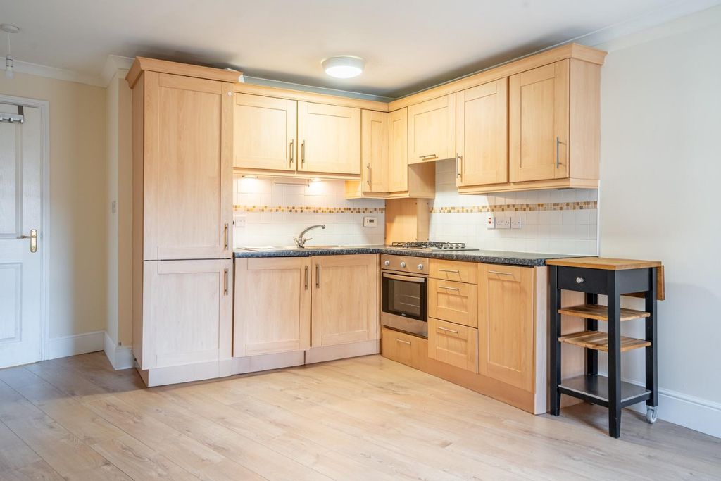 Count De Burgh Terrace, York YO23, 2 bed flat for sale, £205,000 ...