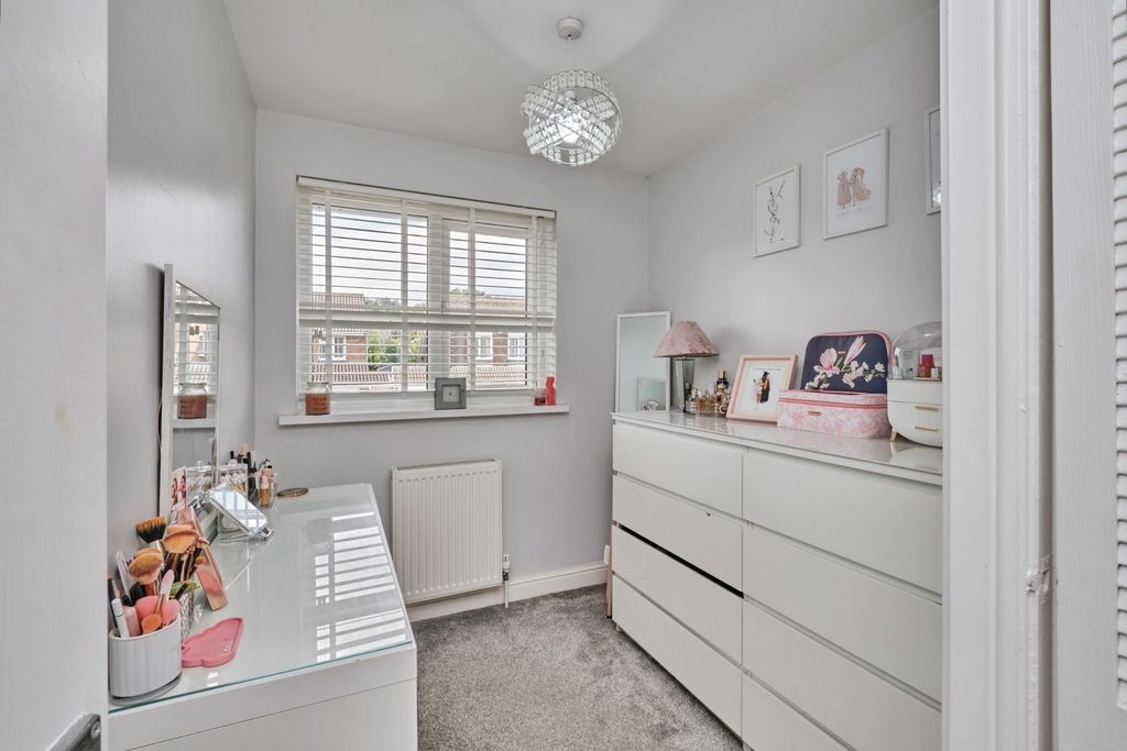Kewstoke Road, Willenhall, West Midlands WV12, 3 bed semi-detached ...