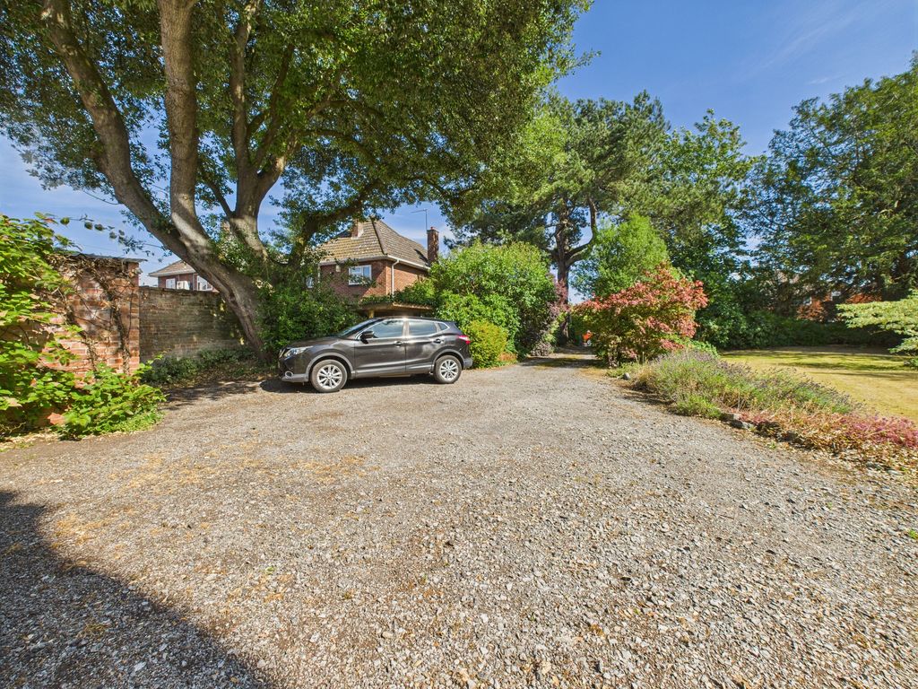 Hamp Green Rise, Bridgwater TA6, 5 bed semi-detached house for sale, £ ...