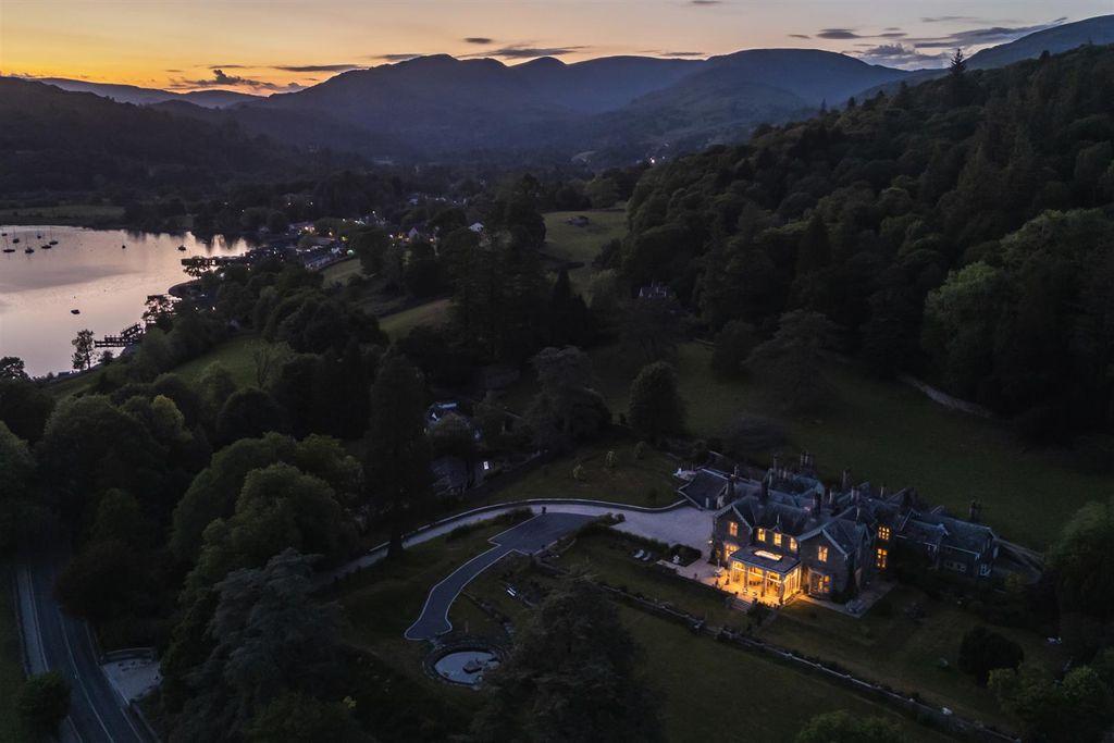 Wansfell Holme, Windermere LA23, 11 bed link detached house for sale, £ ...