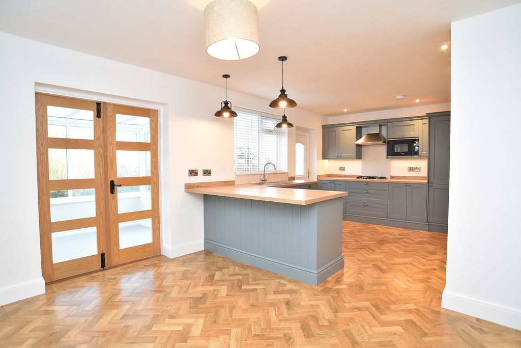Cautley Drive, Killinghall HG3, 3 bed detached bungalow to rent, £2,250 ...