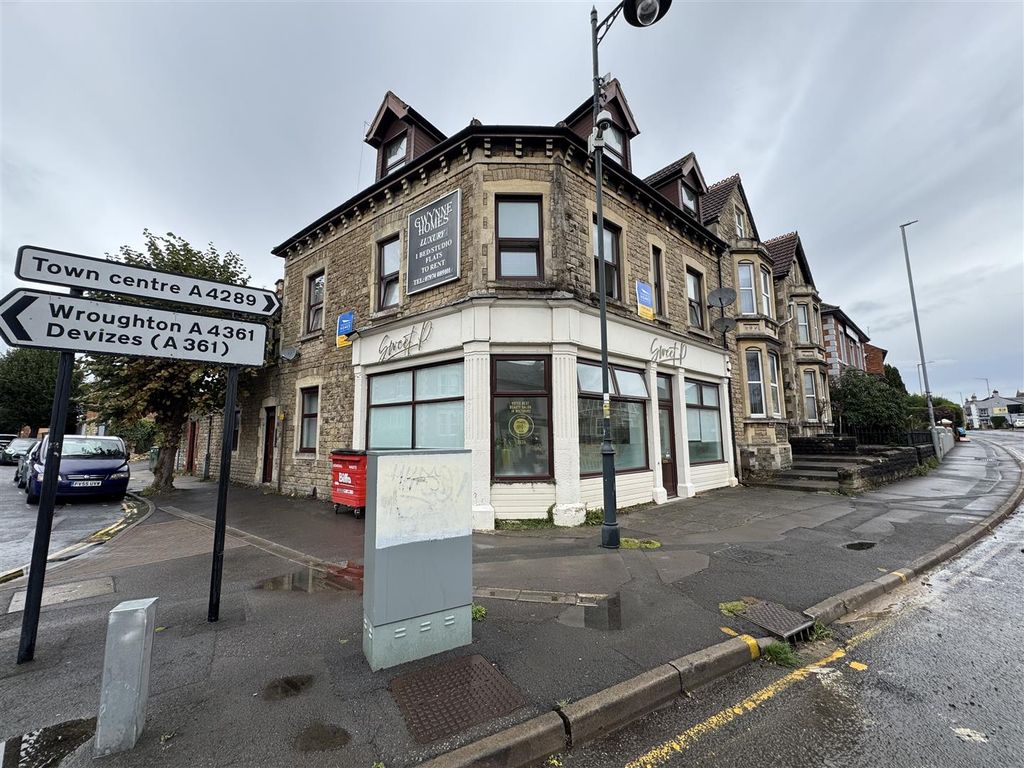 Devizes Road, Old Town, Swindon SN1, 9 bed retail premises for sale, £ ...