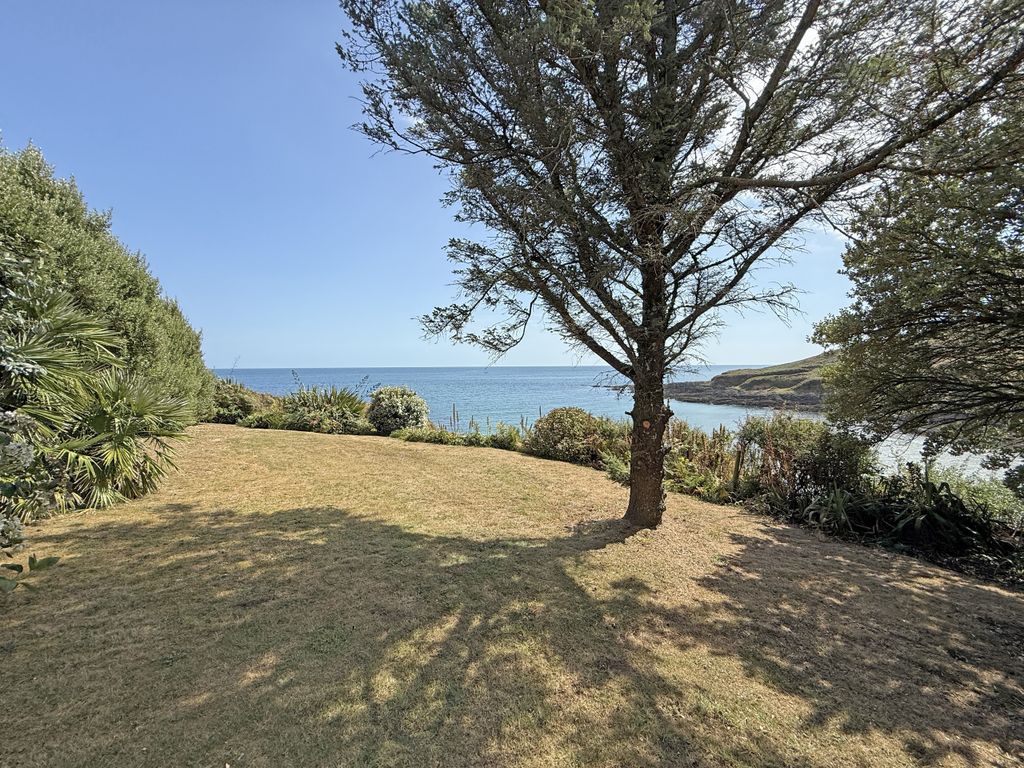 Chapel Point, Portmellon, Mevagissey, Cornwall PL26, 5 bed detached ...