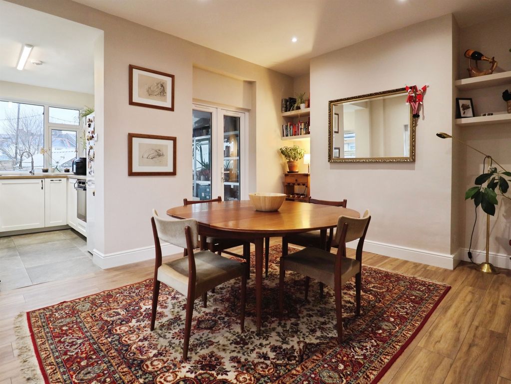 Elm Grove, Barry CF63, 2 bed semi-detached house for sale, £230,000 ...