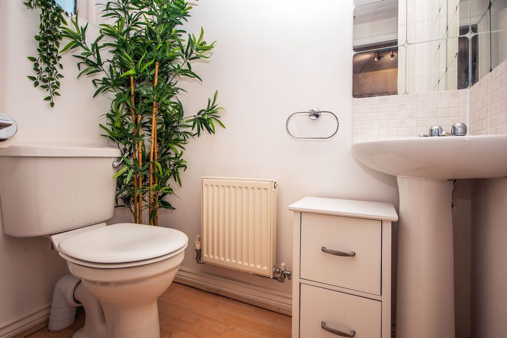 Mawsley Chase, Mawsley, Kettering NN14, 2 bed end terrace house for ...