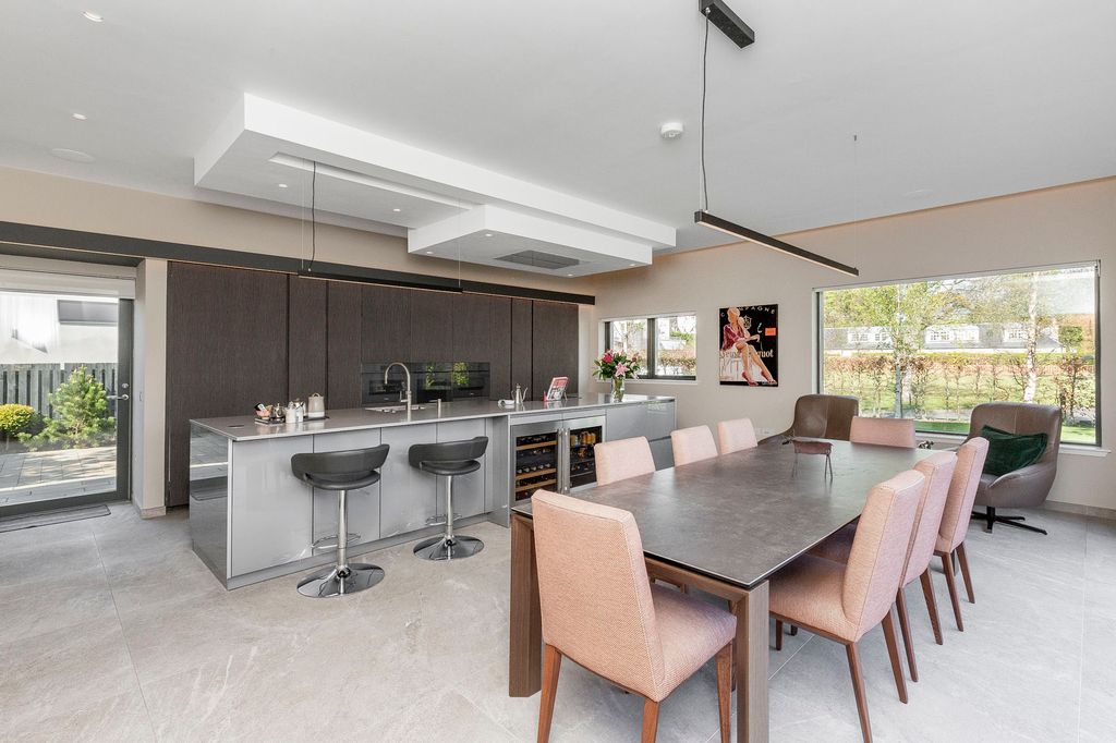 Castle Gogar Rigg, Gogar, Edinburgh EH12, 5 bed detached house for sale ...