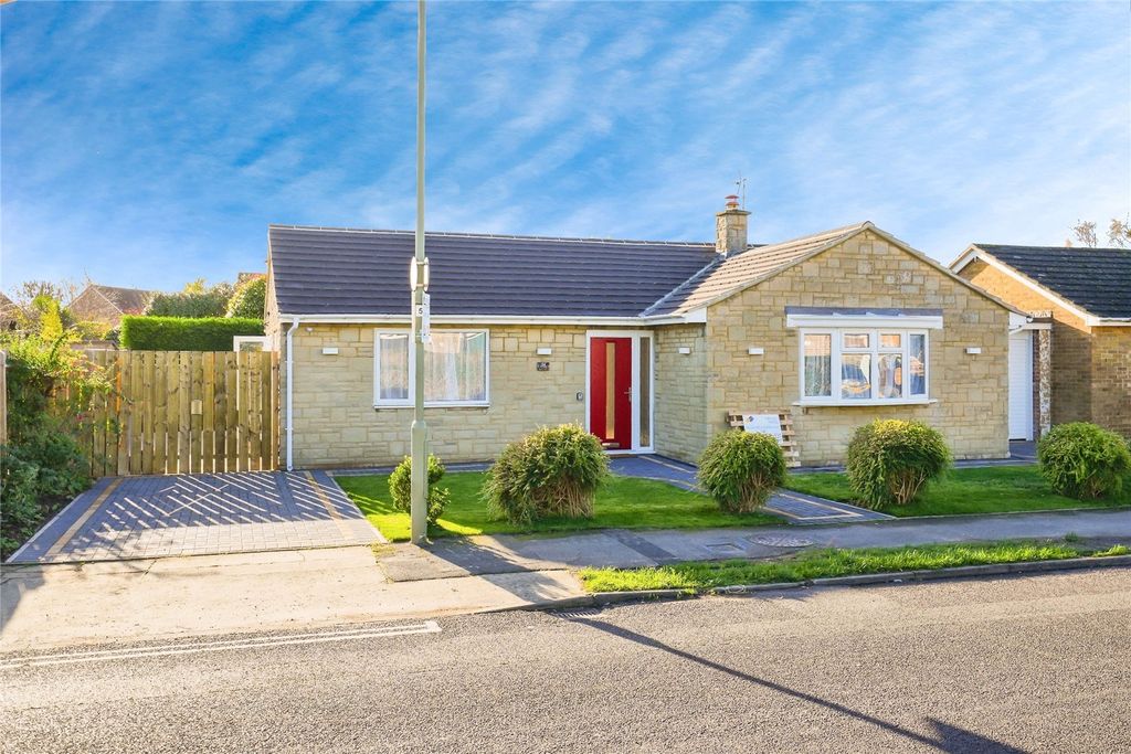 Rowan Road, Bicester, Oxfordshire OX26, 2 bed bungalow for sale, £ ...