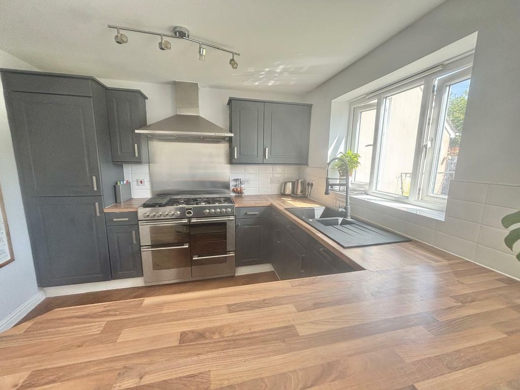 Pant Bryn Isaf, Llwynhendy, Llanelli SA14, 4 bed detached house for ...