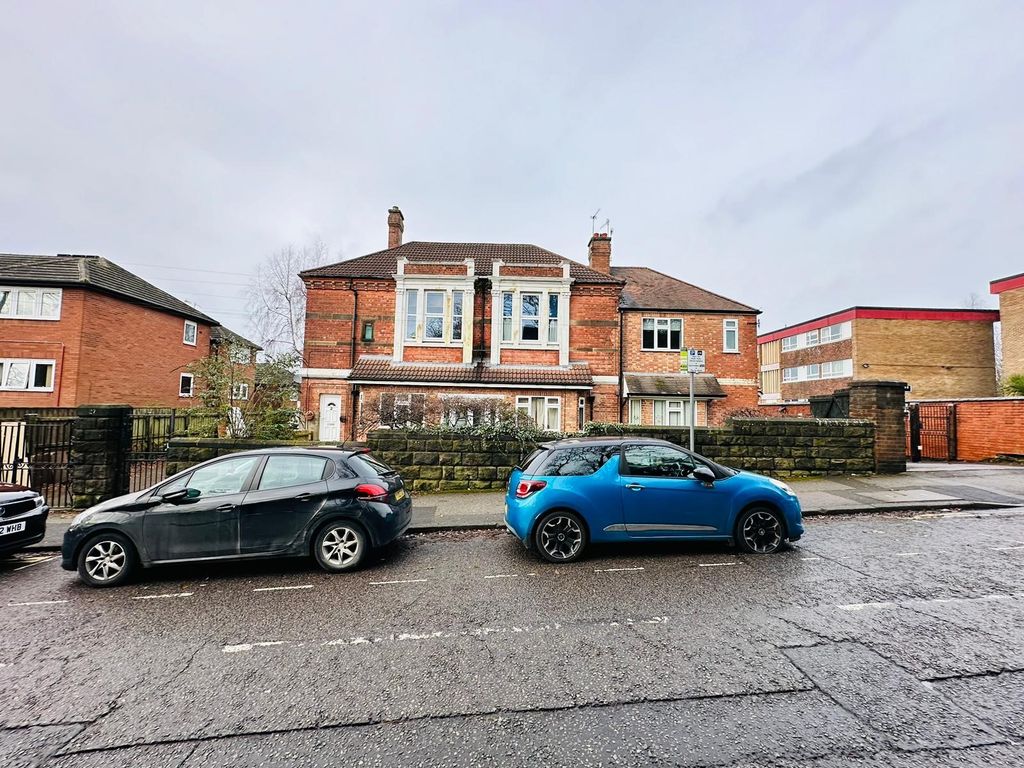 Mapperley Road, Nottingham NG3, 2 bed flat to rent, £900 pcm ...