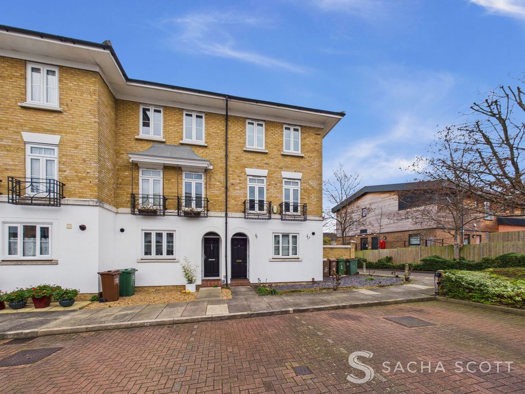 Sinclair Drive, Sutton SM2, 5 bed end terrace house for sale, £700,000 ...