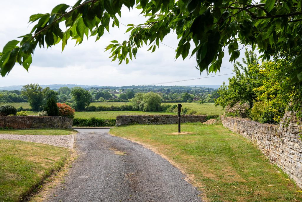 Church Bank Farmhouse, Binton, Stratford-Upon-Avon, Warwickshire CV37 ...