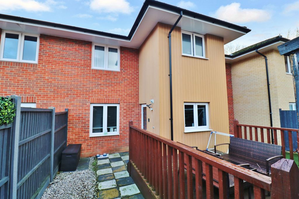 Felton Close, Netley Abbey SO31, 3 bed terraced house for sale, £ ...