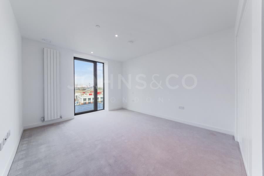 Kelson House, Royal Wharf, London E16, 1 bed flat to rent, £2,000 pcm ...