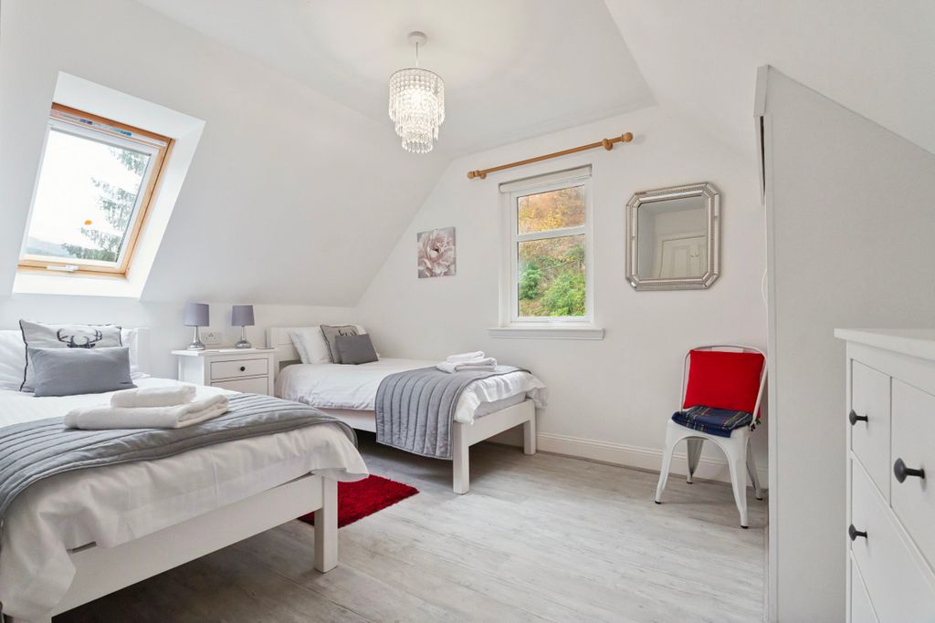 Dream Cottage, Lubnaig Cottages, Callander FK17, 3 bed cottage for sale ...