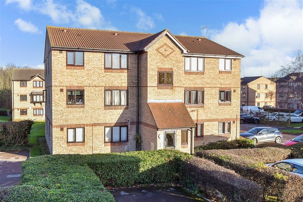 Chestnut Road, Vange, Basildon, Essex SS16, 1 bed flat for sale, £ ...