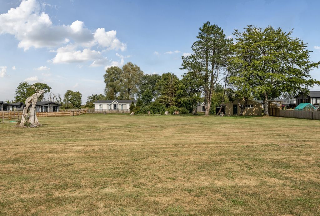 Old Down Park, Emborough, Radstock, Somerset BA3, 2 bed bungalow for ...