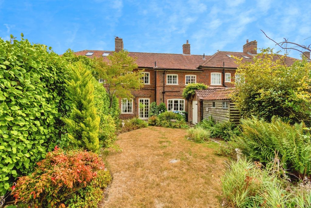 Glebe Court, Highfield, Southampton, Hampshire SO17, 4 bed terraced ...