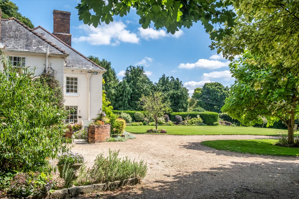 Brown Candover, Alresford, Hampshire SO24, 8 bed detached house for ...