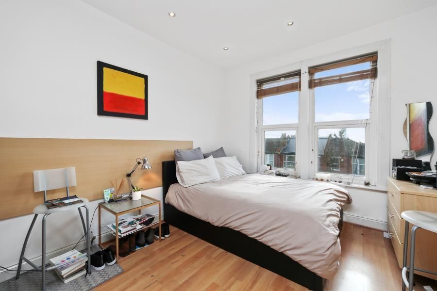Ballards Lane, London N3, 1 bed flat to rent, £1,248 pcm | PrimeLocation