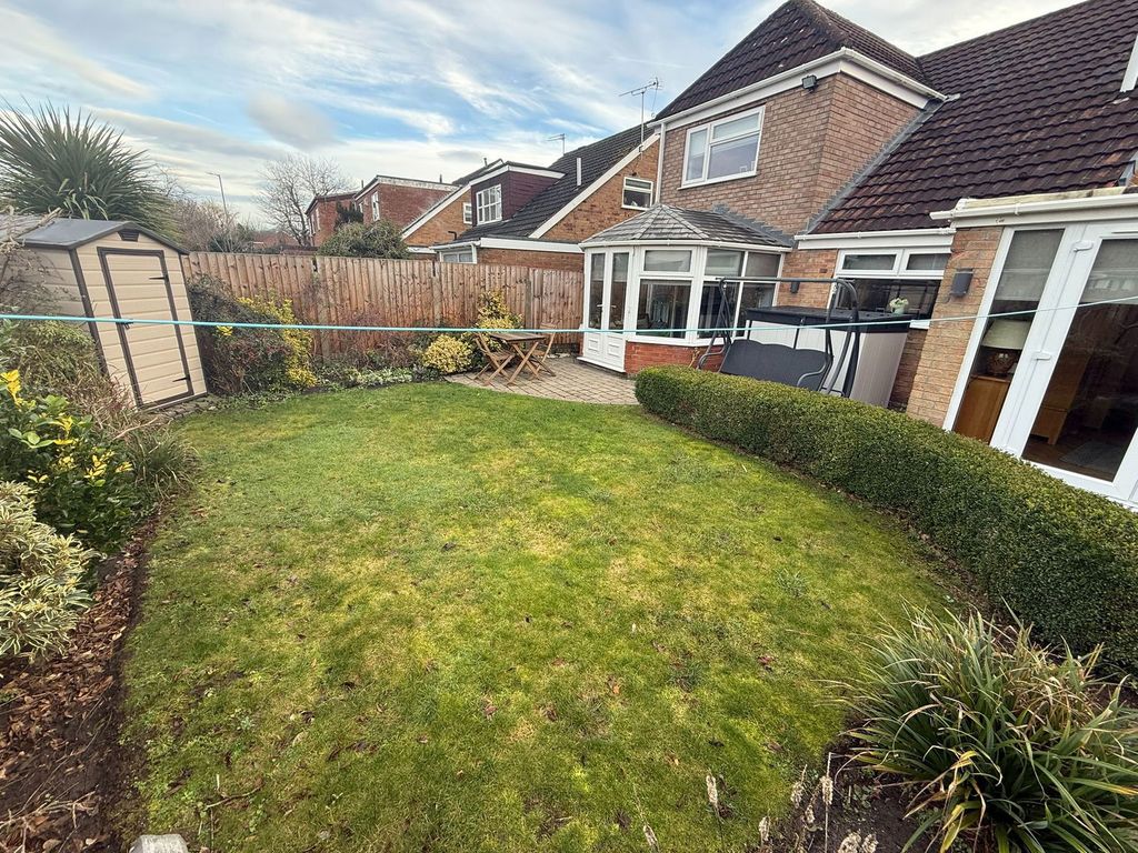 South Meade, Maghull L31, 3 bed detached house for sale, £380,000 ...