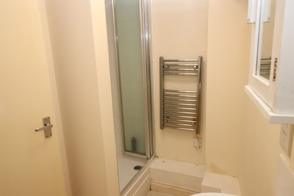 Russell Street, Reading, Reading RG1, 1 bed flat to rent, £1,070 pcm ...