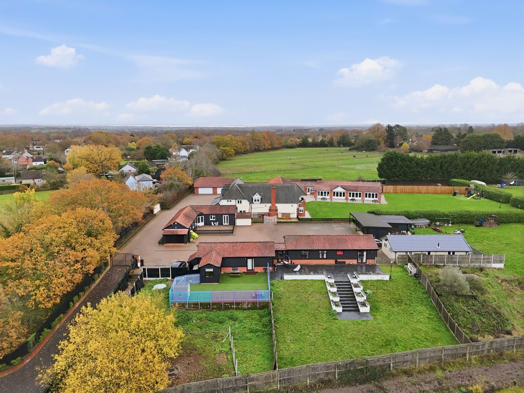 Priory Road, Tiptree CO5, 10 bed detached house for sale, £2,250,000 ...