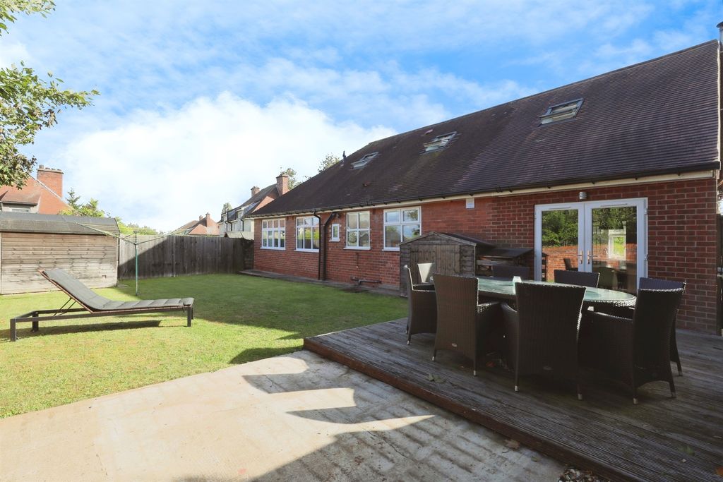 Worksop Road, Woodsetts, Worksop S81, 5 bed detached bungalow for sale ...