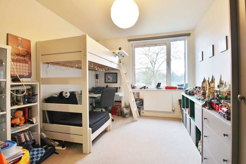 Union Lane, Isleworth TW7, 2 bed flat for sale, £375,000 | PrimeLocation