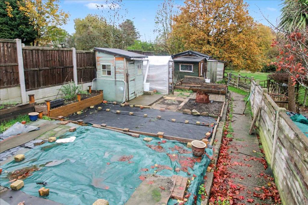 Eastfield Road, Ripley DE5, 2 bed semi-detached house for sale, £ ...