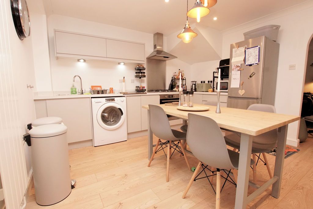 Mulberry Avenue, Stubbington PO14, 3 bed semi-detached house for sale ...