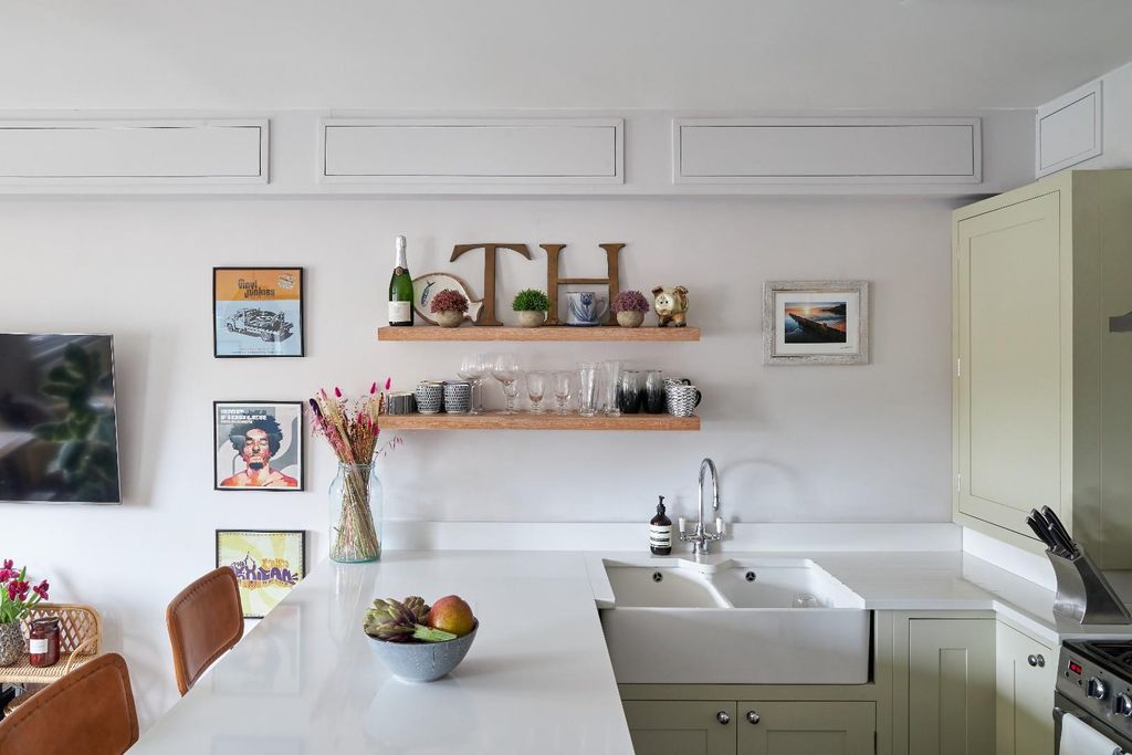 Evering Road, London E5, 2 bed flat for sale, £550,000 | PrimeLocation