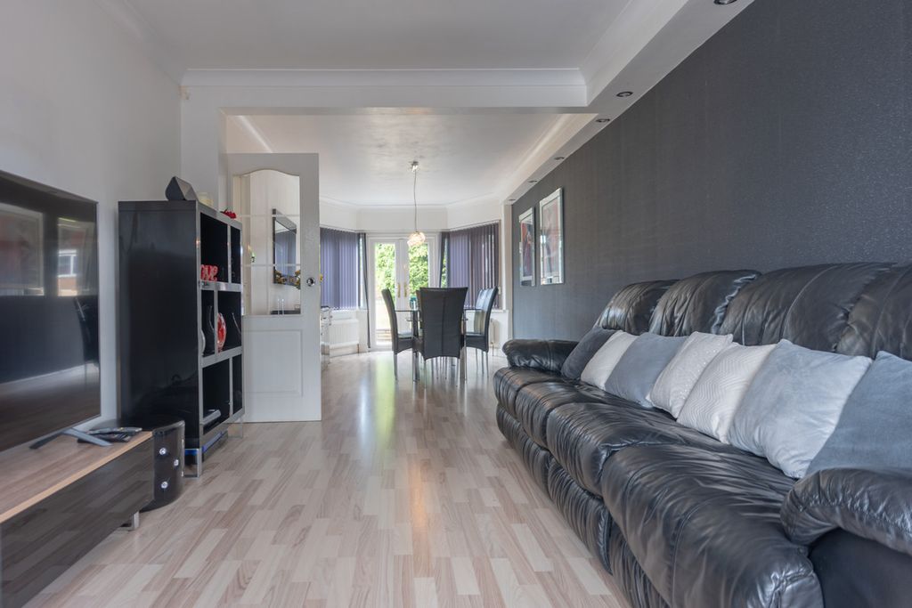 Walsall Road, Birmingham B42, 4 bed semi-detached house for sale, £ ...