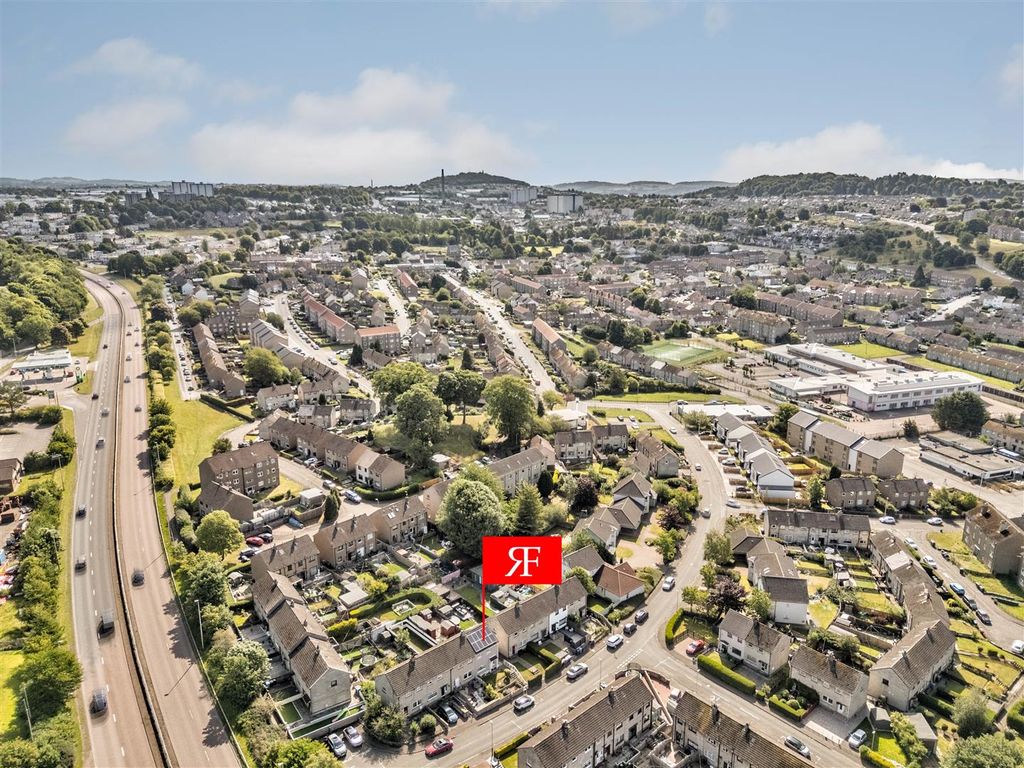 Gourdie Place, Dundee DD2, 2 bed end terrace house for sale, £120,000 ...
