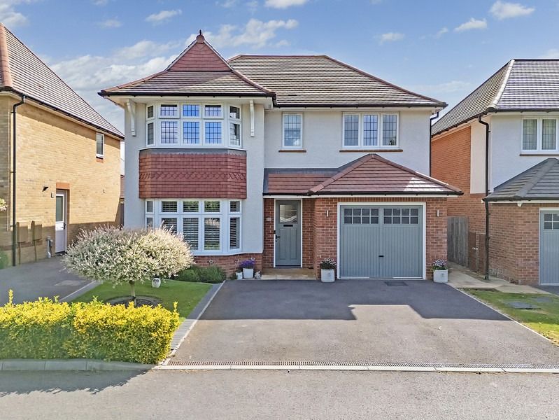 Dixon Link, Langdon Hills, Basildon, Essex SS16, 3 bed detached house ...