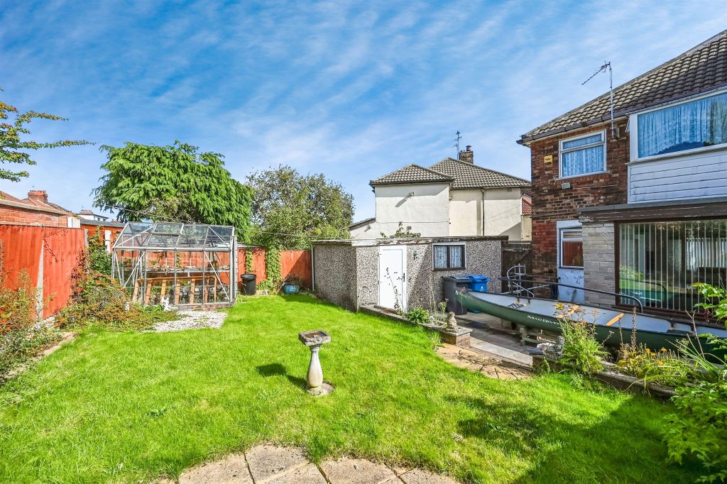 Greystone Road, Broadgreen, Liverpool L14, 2 bed end terrace house for ...