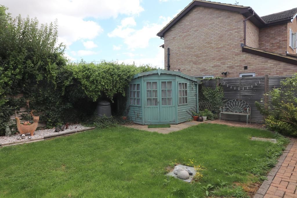 Elm Drive, Silsoe, Bedfordshire MK45, 4 bed detached house for sale, £ ...