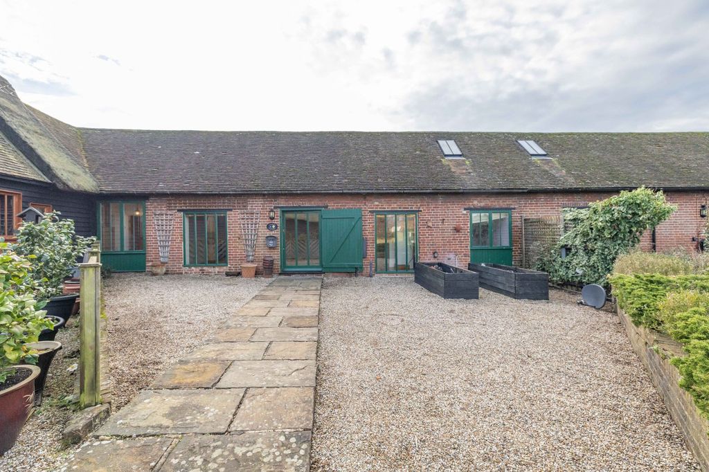 Ickham Court Farm, The Street, Ickham, Canterbury CT3, 2 bed terraced ...