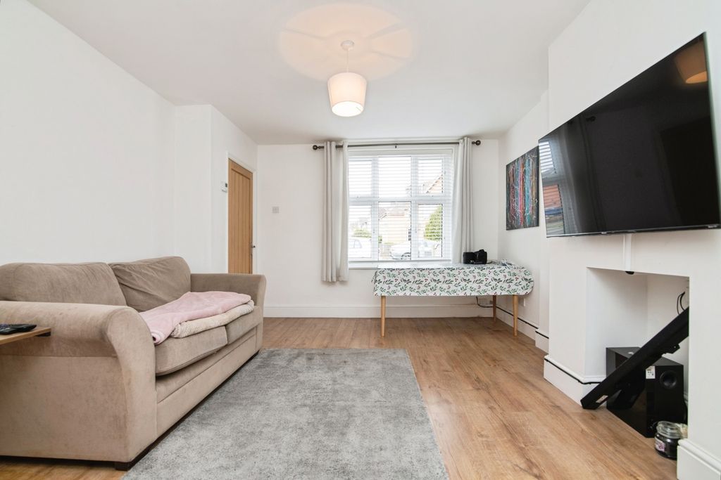 Batchley Road, Redditch, Worcestershire B97, 3 bed terraced house for ...